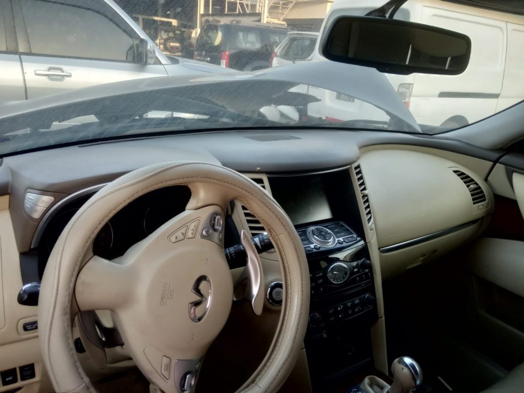 INFINITY FX37/2013 MODEL – QGIRCO Auction